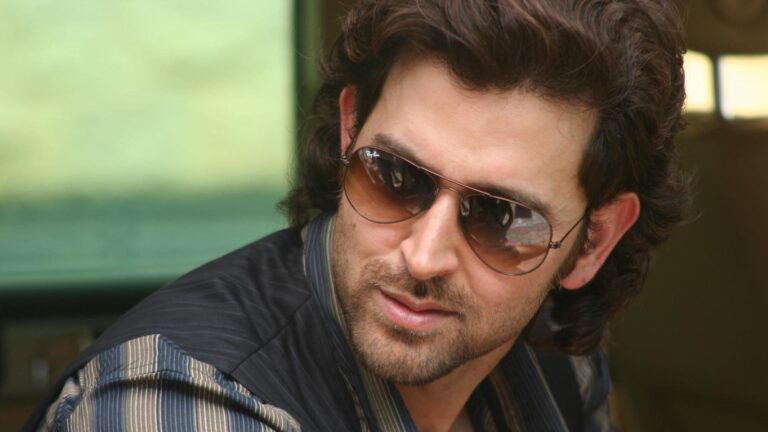 Hrithik Roshan Age, Net Worth, Height, Family, Wife, Biography