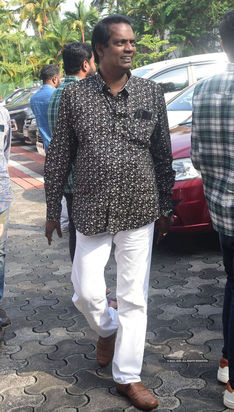 Salim Kumar Age, Wife, Net Worth, Height, Biography