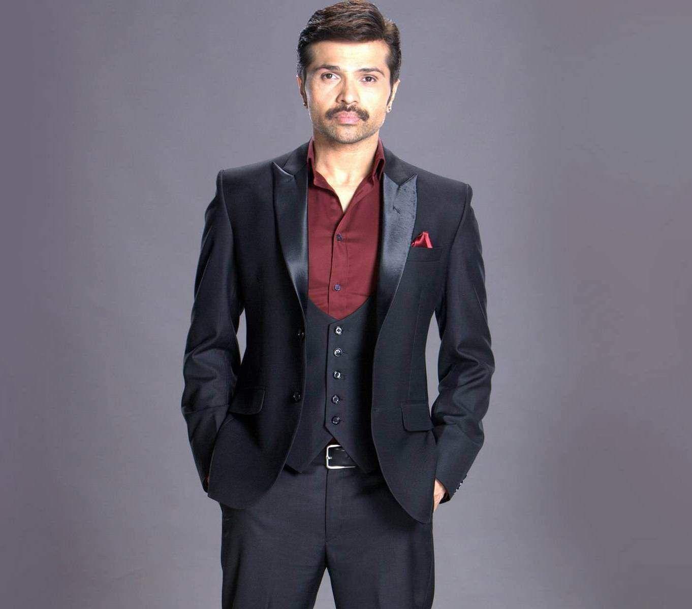 Himesh Reshammiya Age, Wife, Height, Net Worth, Biography - Bharatlyrics